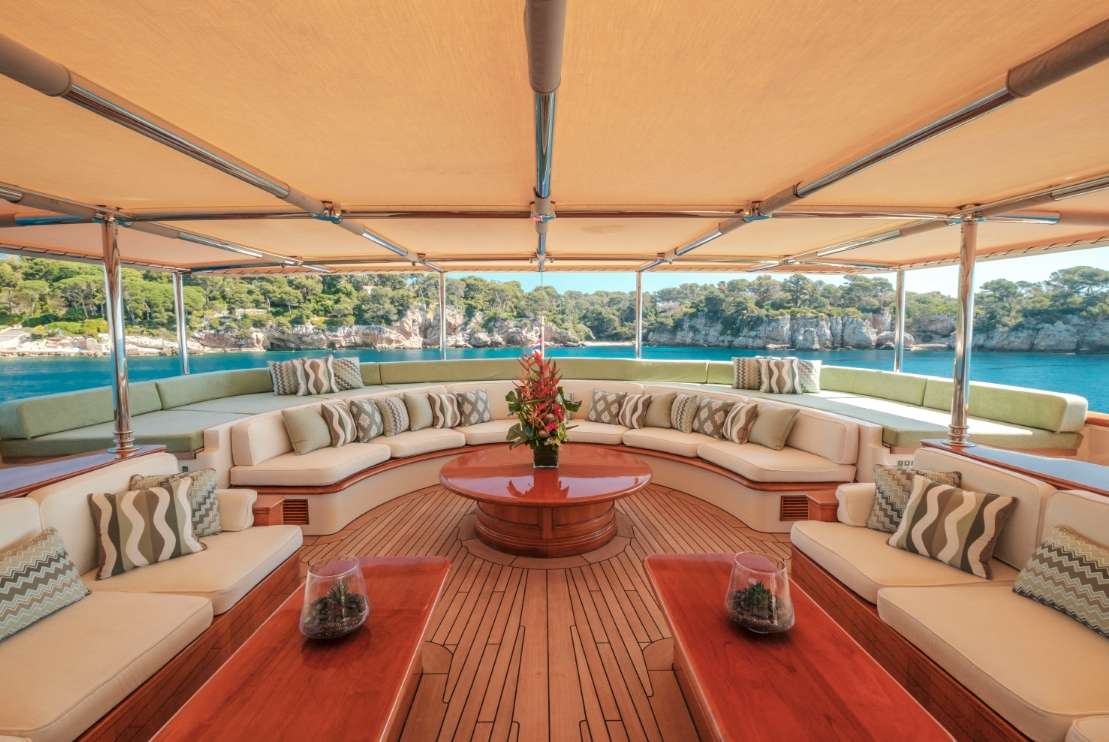 NERO Yacht Charter Details, Corsair Yachts | CHARTERWORLD Luxury ...